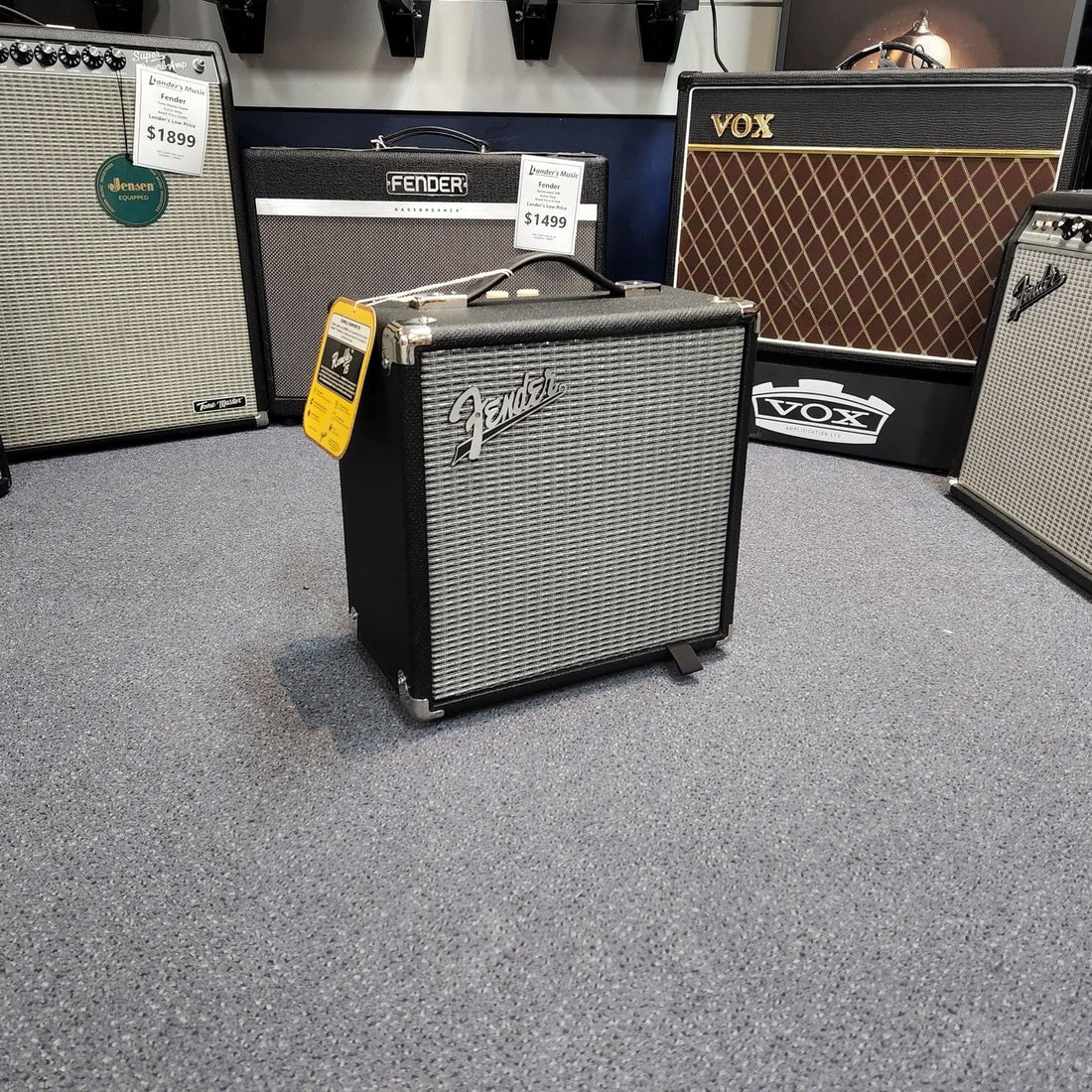 Fender Rumble 15 Combo V3 Bass Amplifier – Lander's Music Store